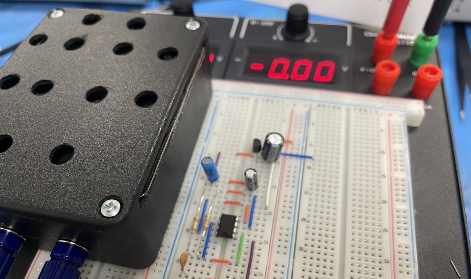 Top 4 Breadboard Projects | Simply Smarter Circuitry Blog