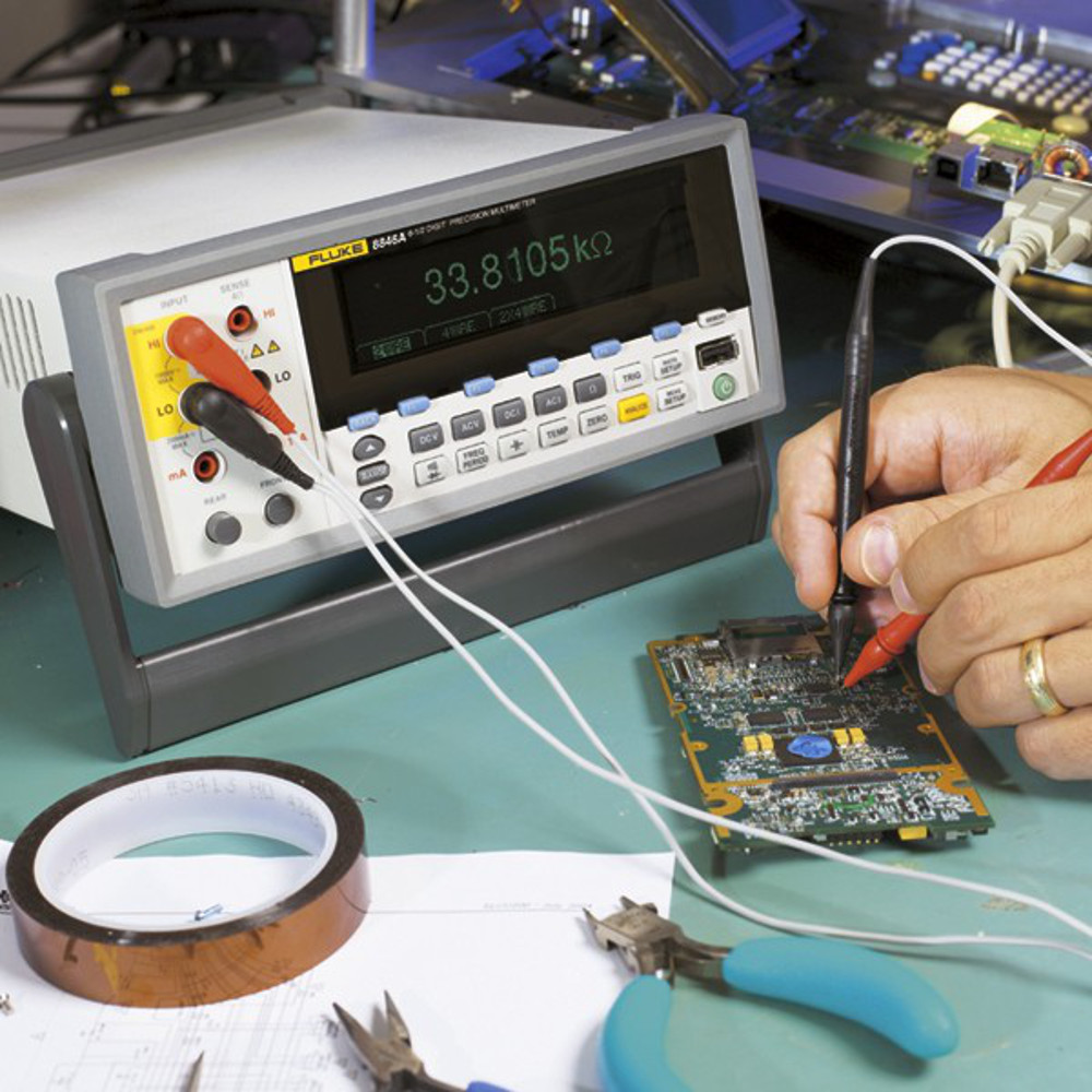 New 6.5-Digit Precision Bench Digital Multimeter - FLUKE 8846A ...