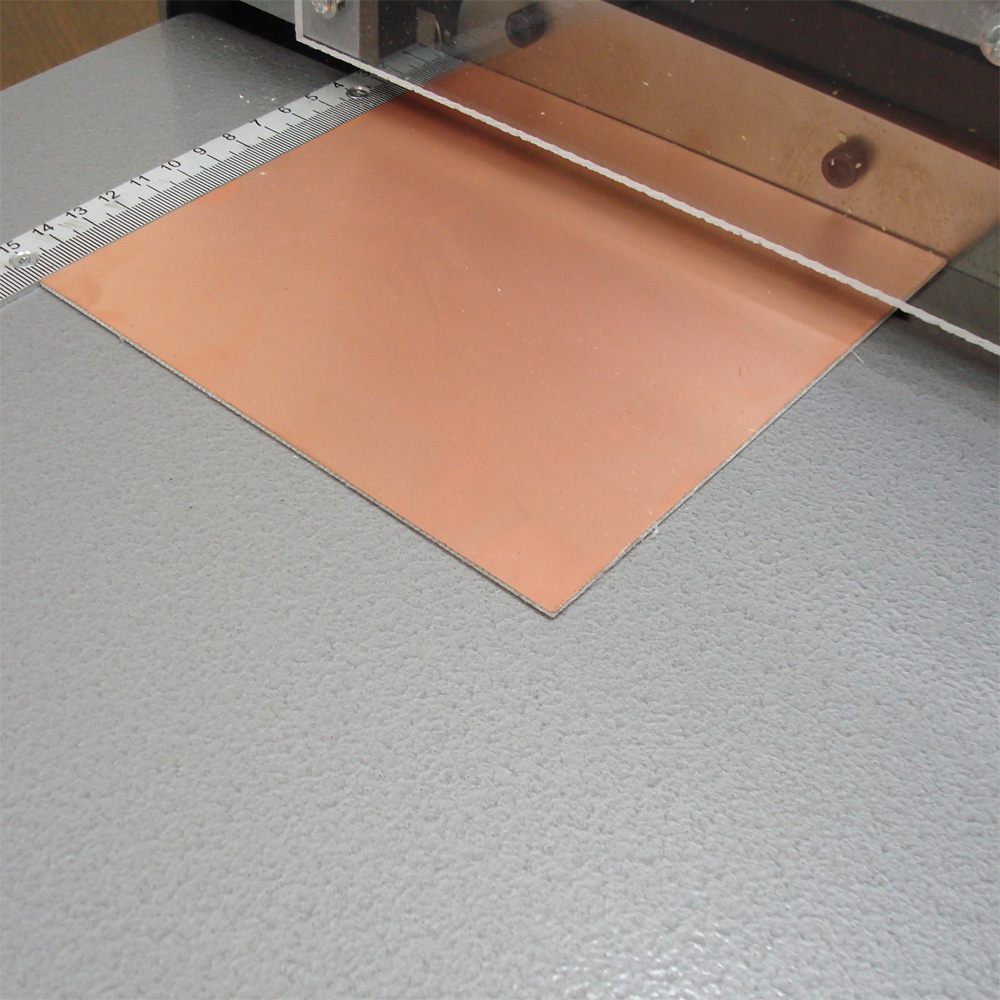 Heavy Duty Printed Circuit Board Cutting Machine